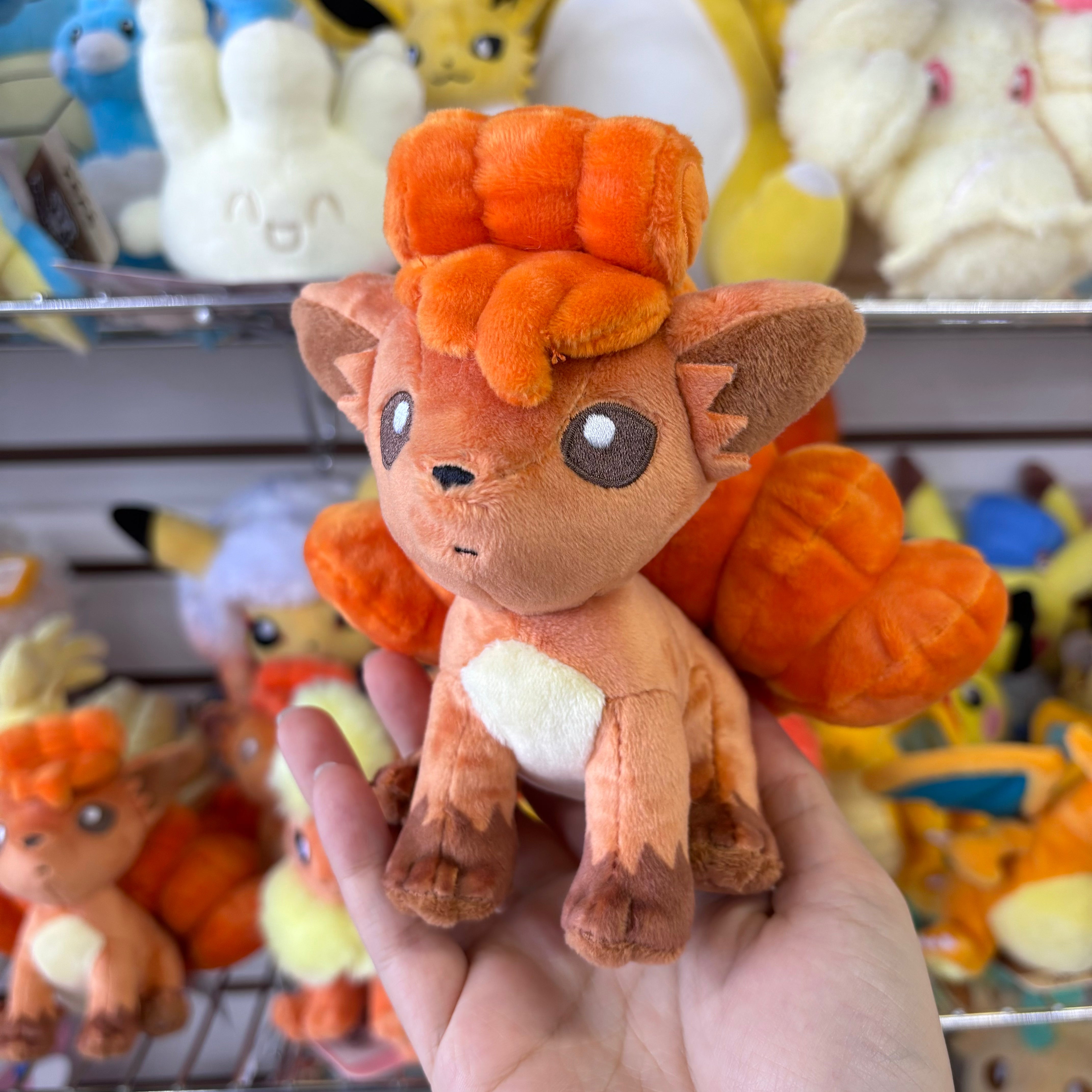 Vulpix Sitting Cuties Plush - 5 ¼ In. – R.E.V. Collectibles